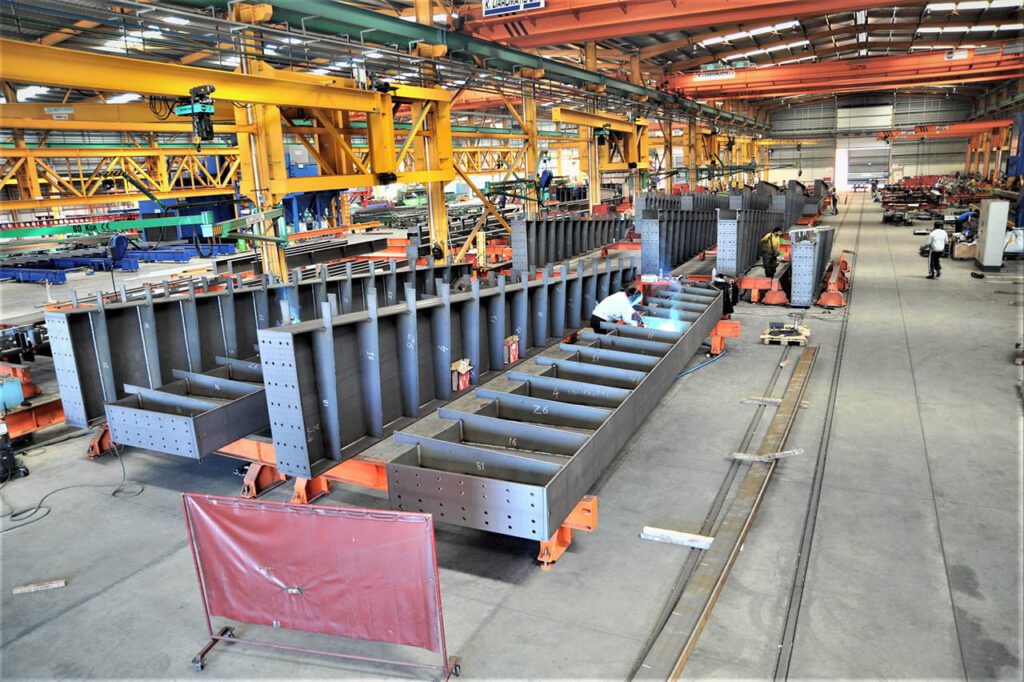 Welded Steel Beams & Columns Manufacturing
